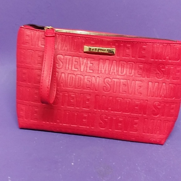 Steve Madden | Bags | Steve Madden Signature Red Wristlet Clutch Purse ...